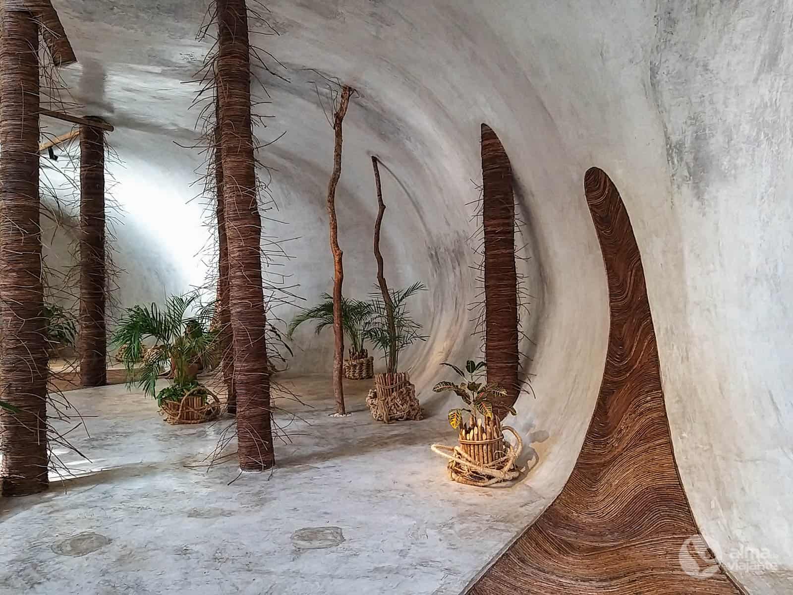 SFER IK, um delírio criativo na Zona Hoteleira de Tulum