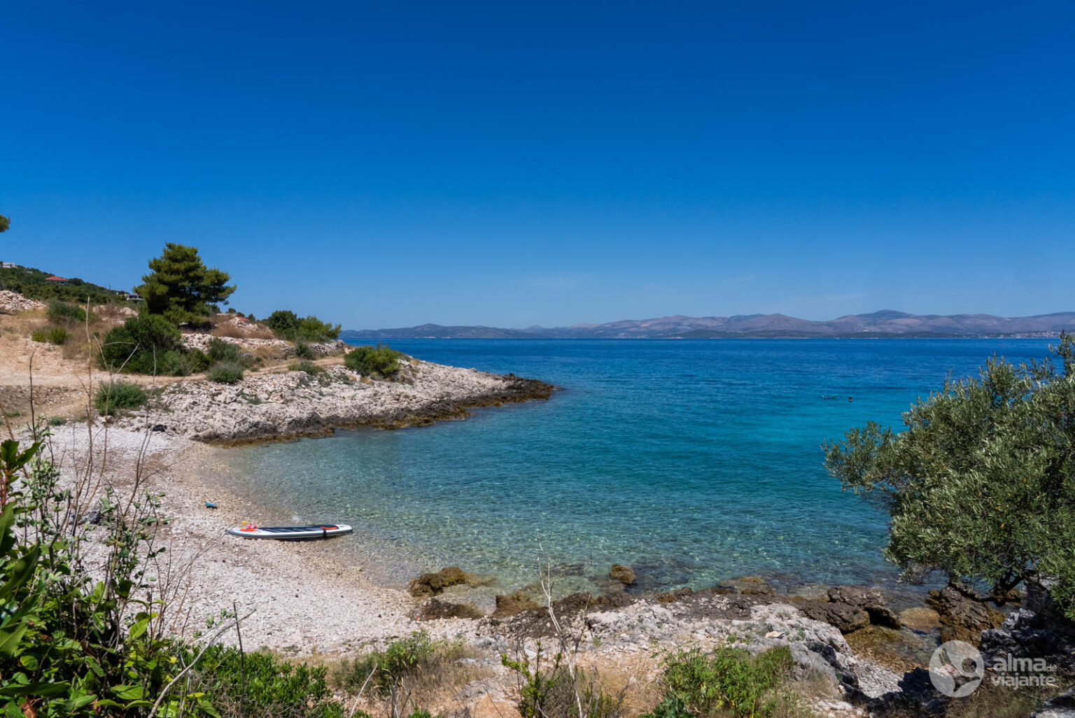 Solta, uma ilha tranquila na Croácia | Melhores praias e o que fazer