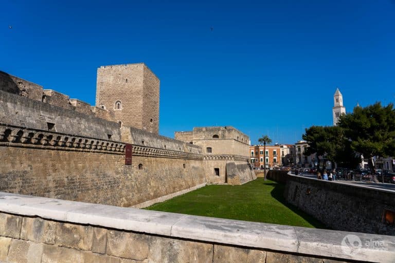 Bari, o que visitar na capital da Puglia (Itália)